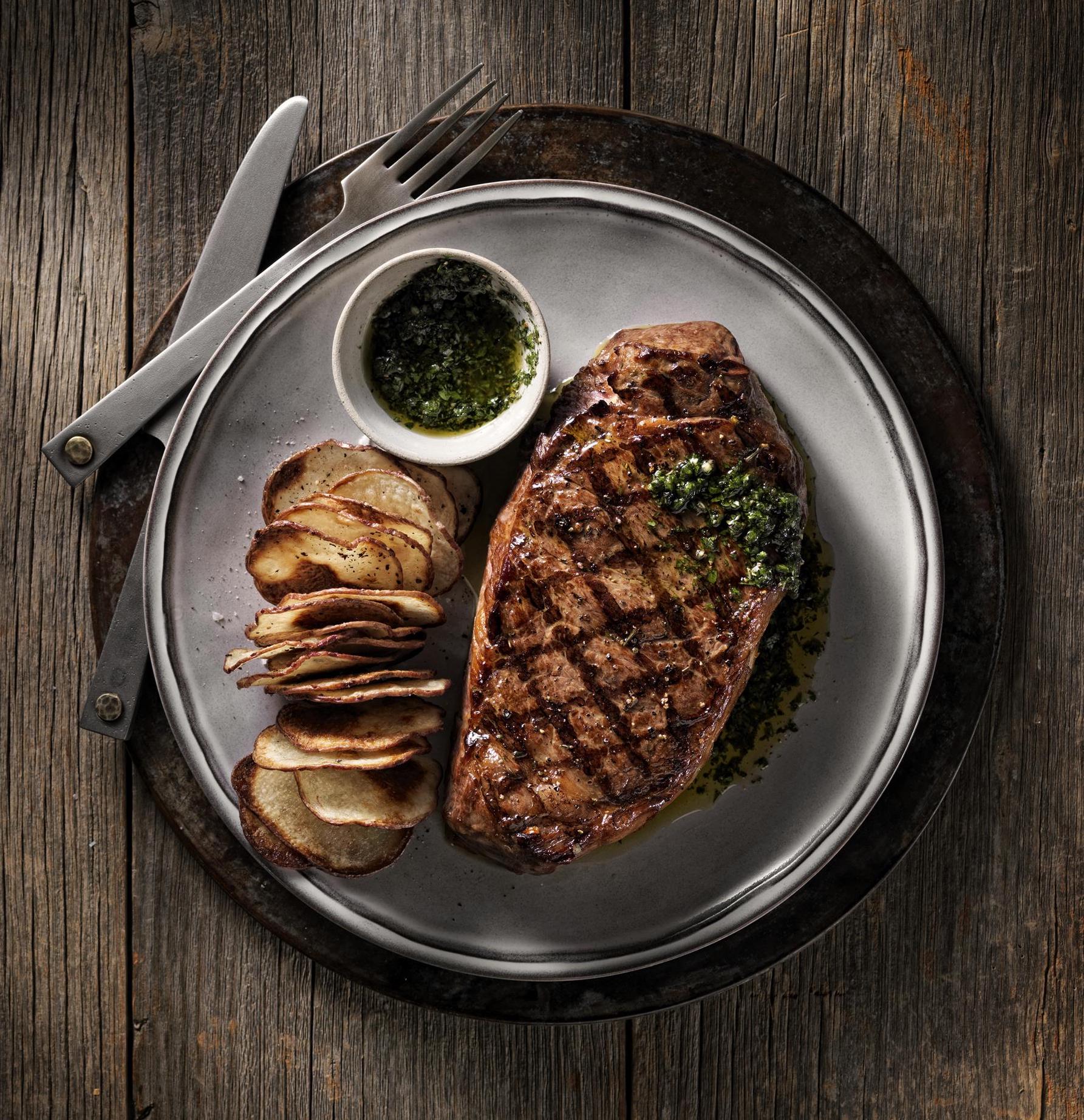 Premium Angus Beef Steak Supplier UAE – La Carne Premium Meat